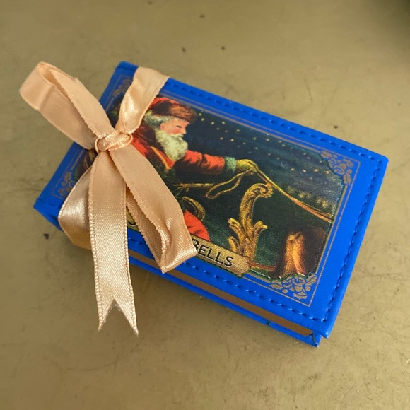 Vintage | Other | Vintage Jingle Bell Music Box Book | Poshmark